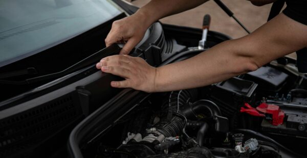 Types of Wiper Blade Connections: A Technical Guide for All